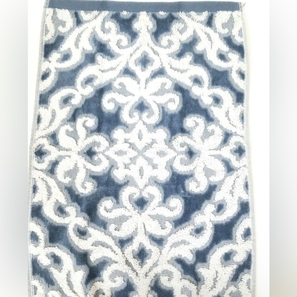 Tahari | Bath | Tahari Denim Blue White Cotton Parliament 6 Pc Towel ...